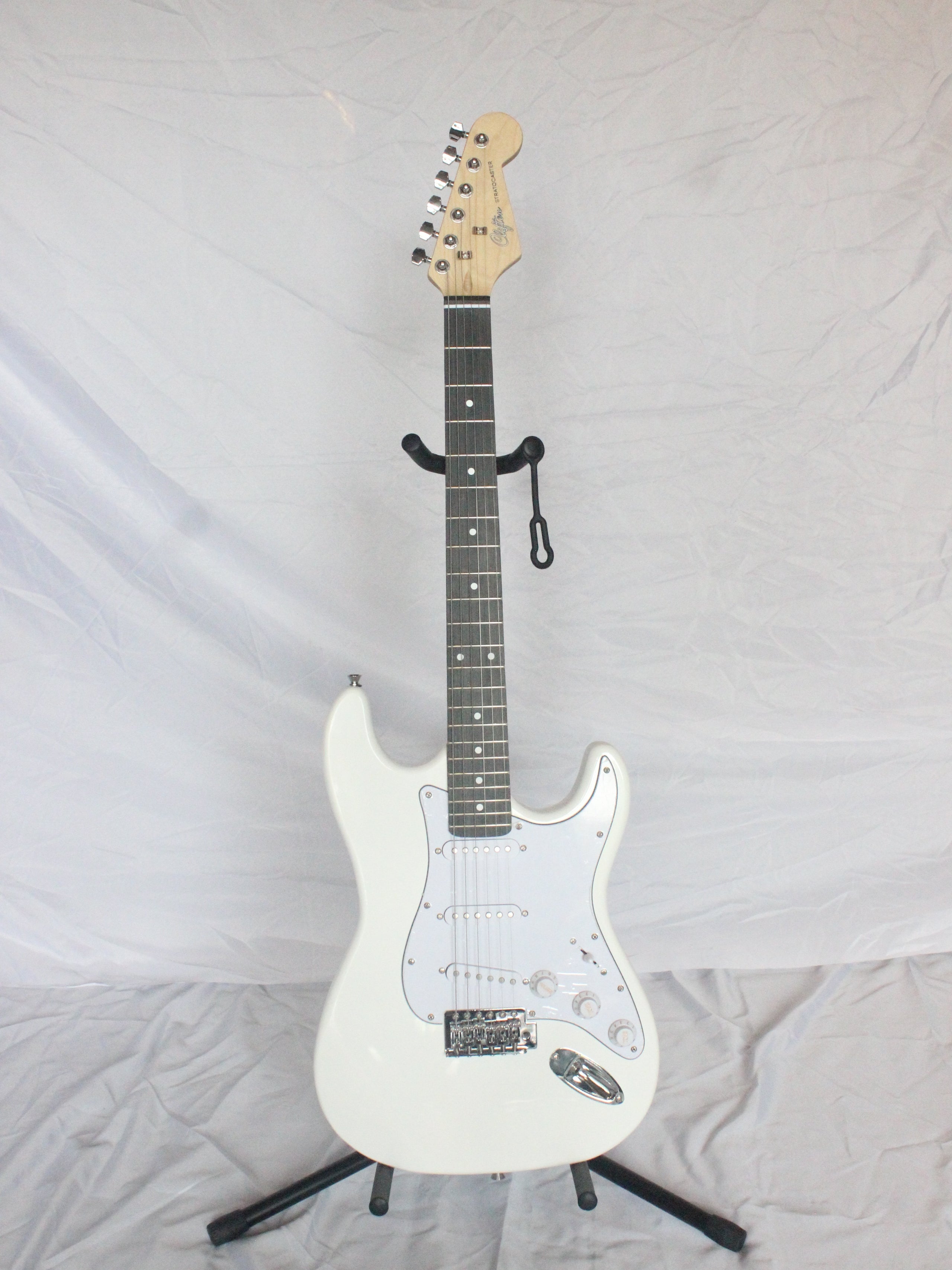 Clifton Vintage Custom Stratocaster - White | PIMA GUITARS