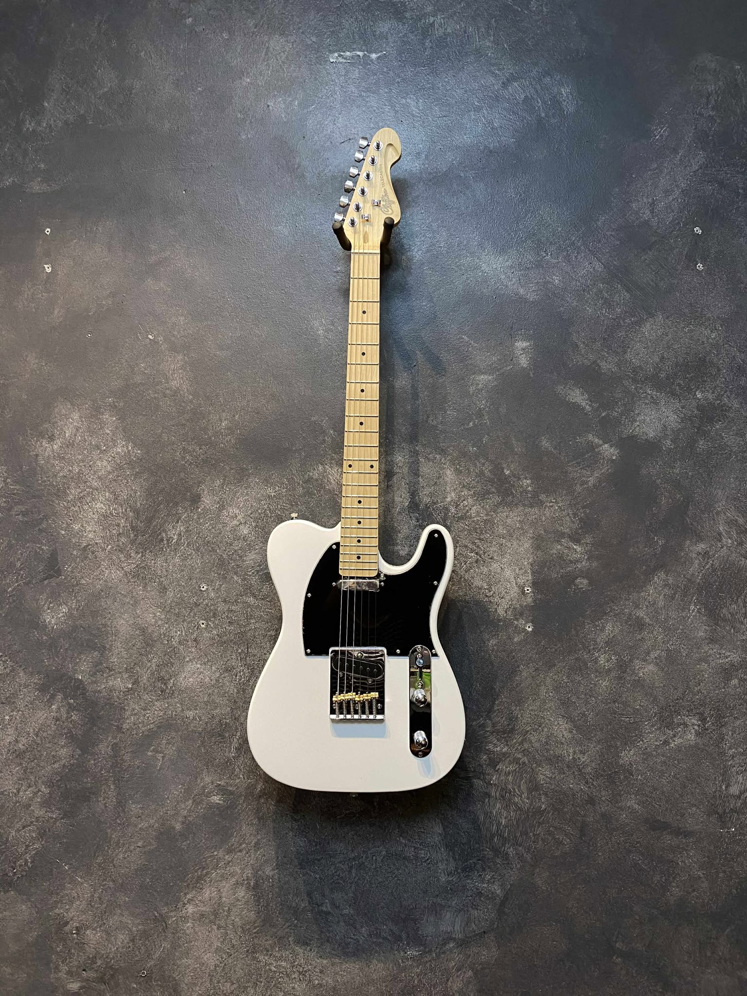 Clifton Vintage Custom Telecaster - White | PIMA GUITARS