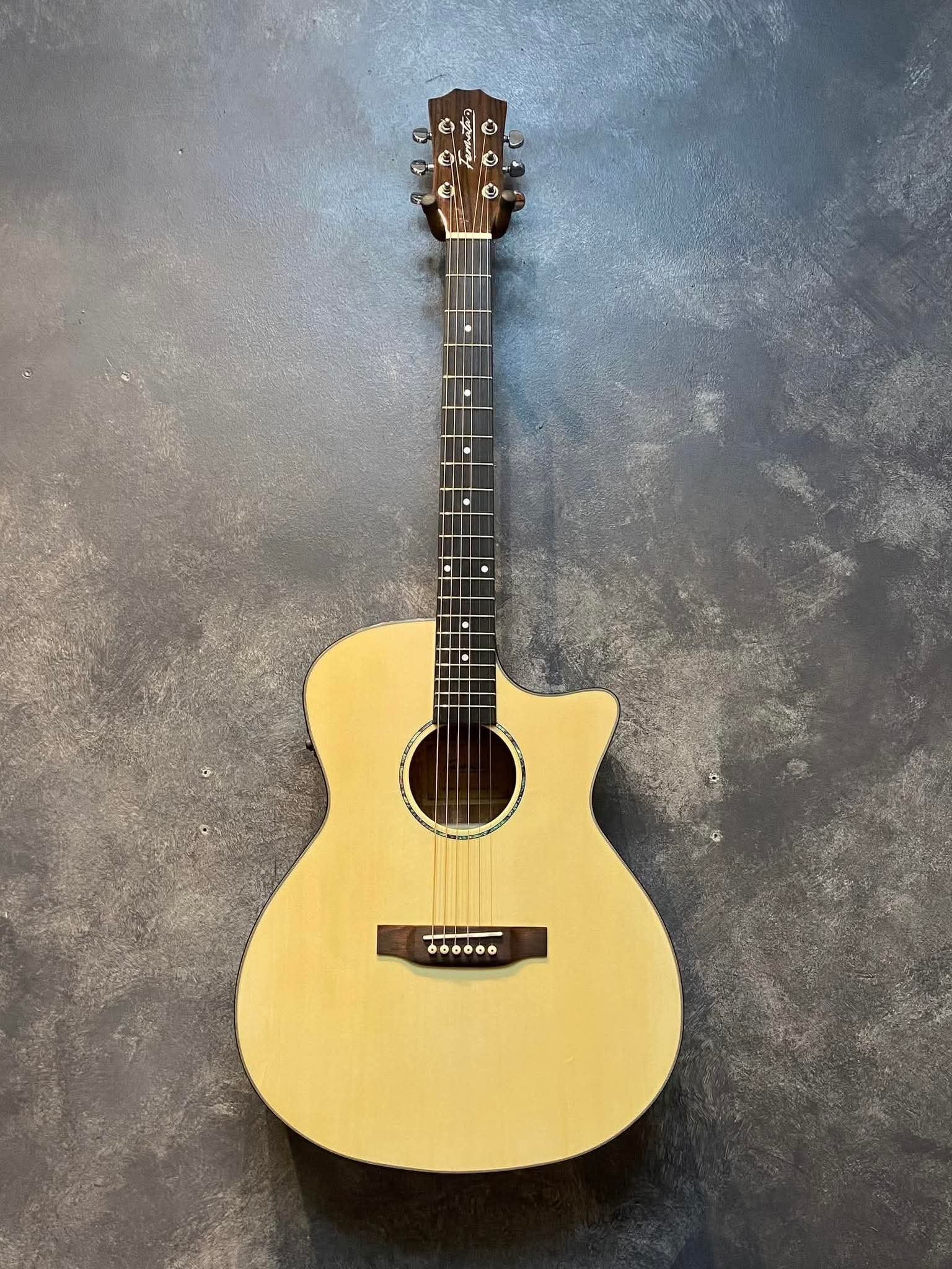 Fermata ZJ-40 - Spruce | PIMA GUITARS
