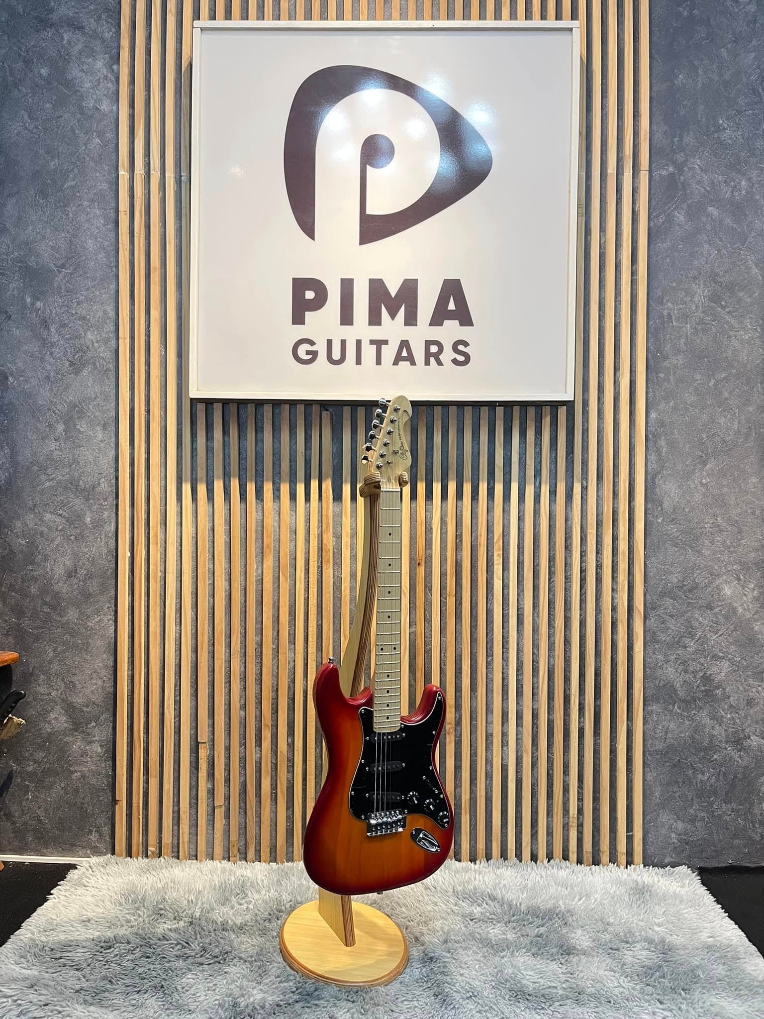 Clifton Performante Series Stratocaster - Cherryburst | PIMA GUITARS