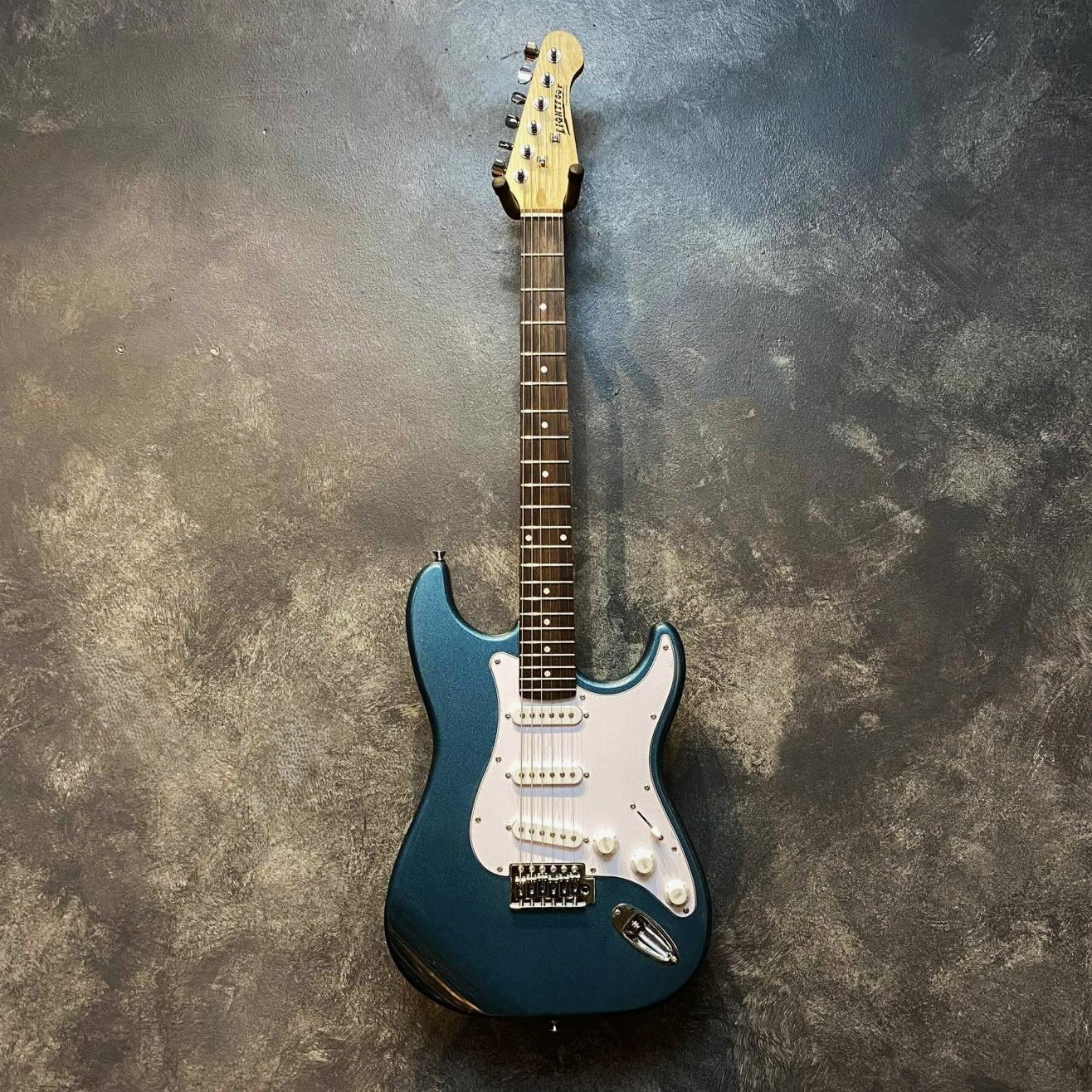 D&D Lightfoot ST Electric Guitar Package - Blue | PIMA GUITARS