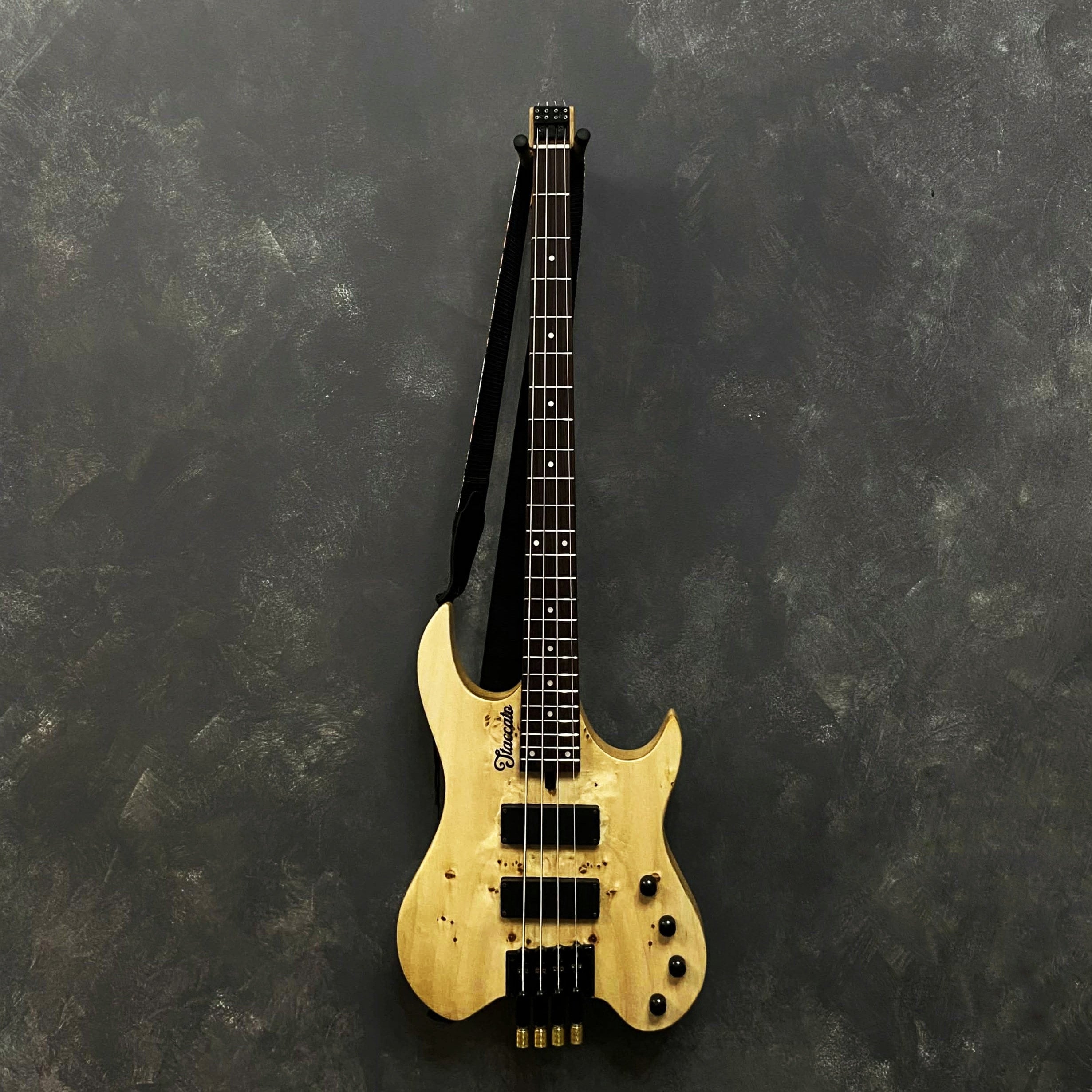 Staccato Apex 4 String Headless Bass | PIMA GUITARS